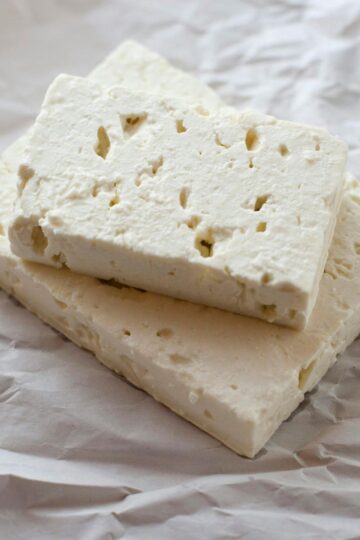 20 SUBSTITUTES FOR FETA (WITH PICTURES!) - Delciously Nikki